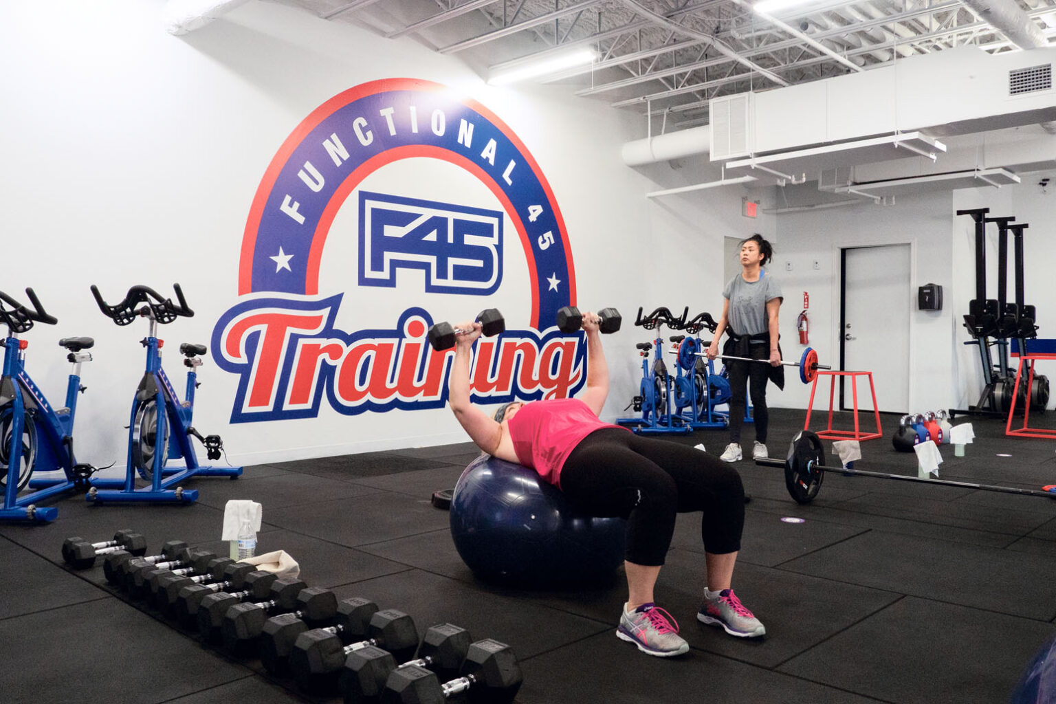 F45 Training At The Grove Offers Super Workouts & Cleanliness ...